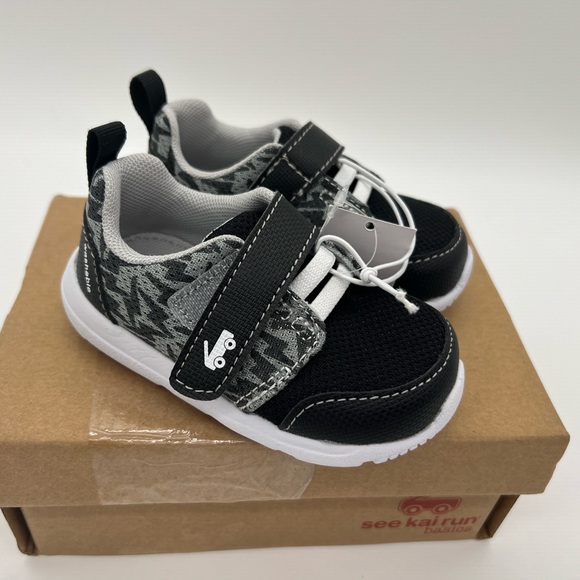 See Kai Run | Shoes | See Kai Run Basics Toddler Stryker Sneakers Black ...